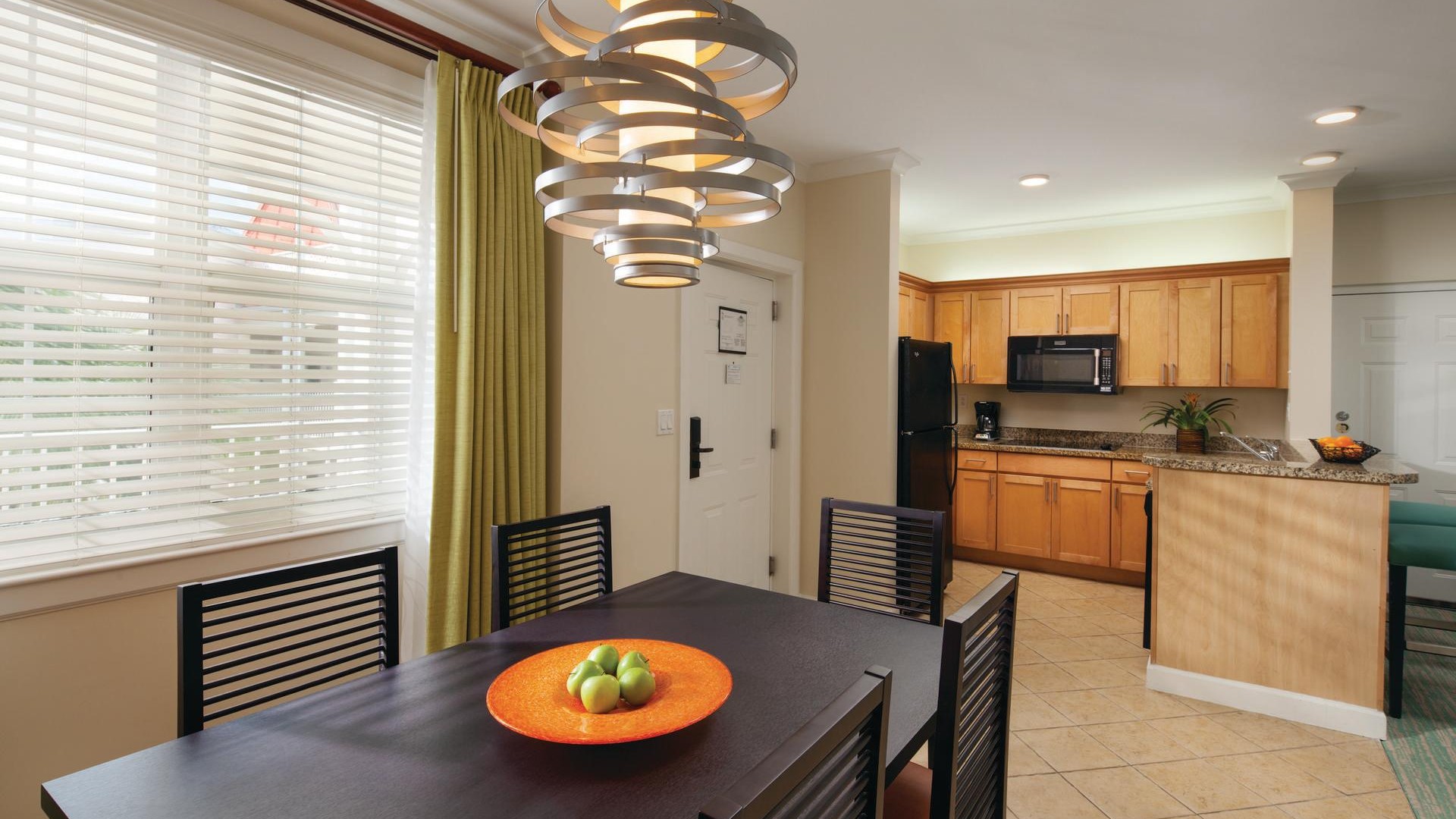 Harborside Resort at Atlantis | Nassau Paradise Island, Bahamas